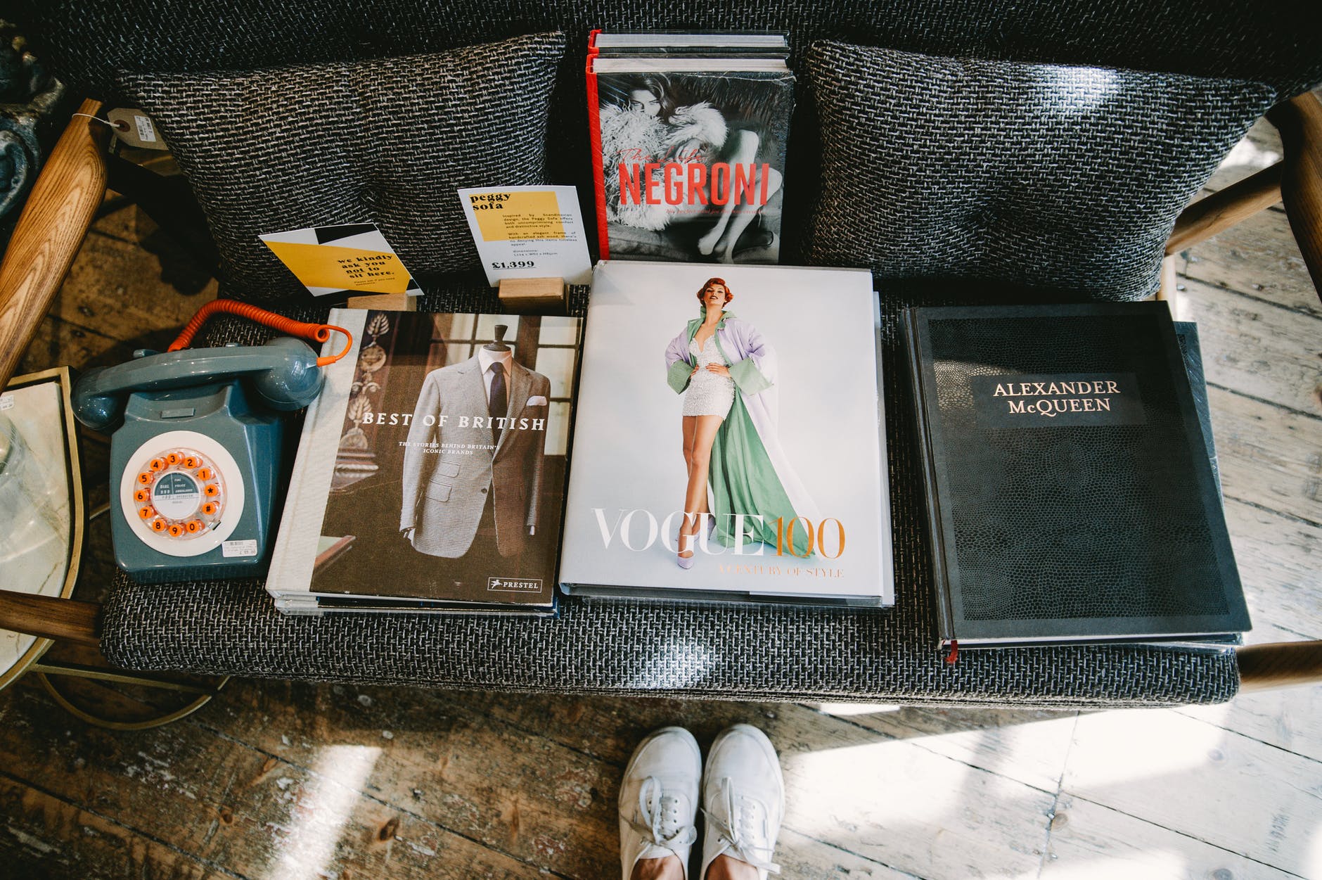 Fashion Styling for Magazines: Tips, Trends & Career Guide